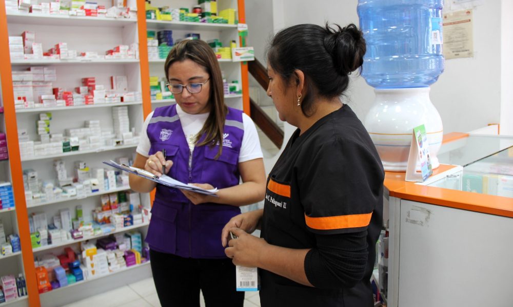 Arcsa verifica el cumplimiento de stock de medicamentos genéricos en ...