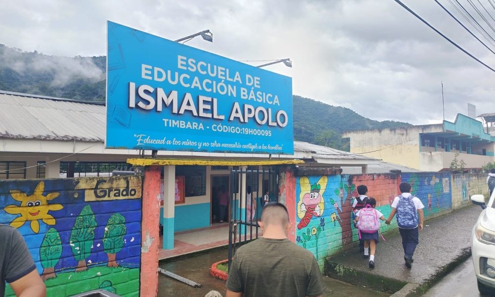 Timbara celebra los 70 años de vida institucional de la Escuela de ...